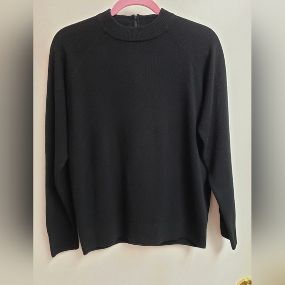 Sarah Bentley Petite | Sweaters | Vtg Sarah Bentley Petite See ...